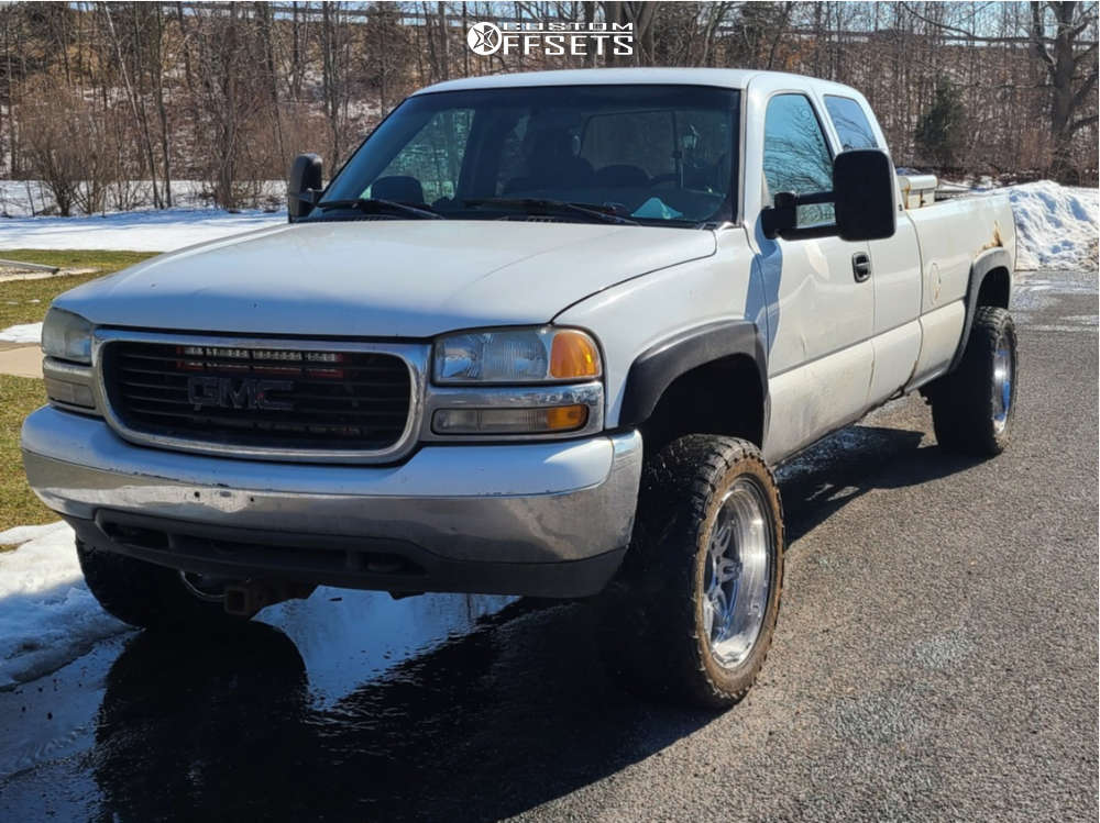 2000 GMC Sierra 2500 with 20x10 -24 Fuel 531 and 33/12.5R20 Toyo Tires ...