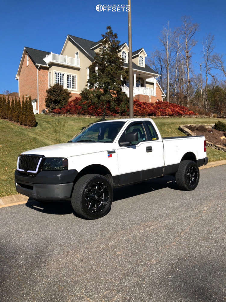2006 Ford F-150 with 20x10 -18 Moto Metal Mo802 and 33/12.5R20 Toyo ...