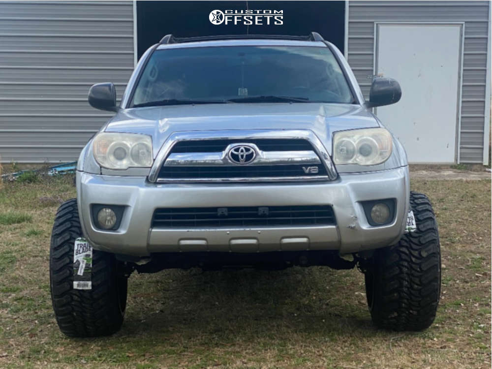 2006 Toyota 4Runner with 22x14 -76.2 Vision Spyder and 33/13.5R22 ...