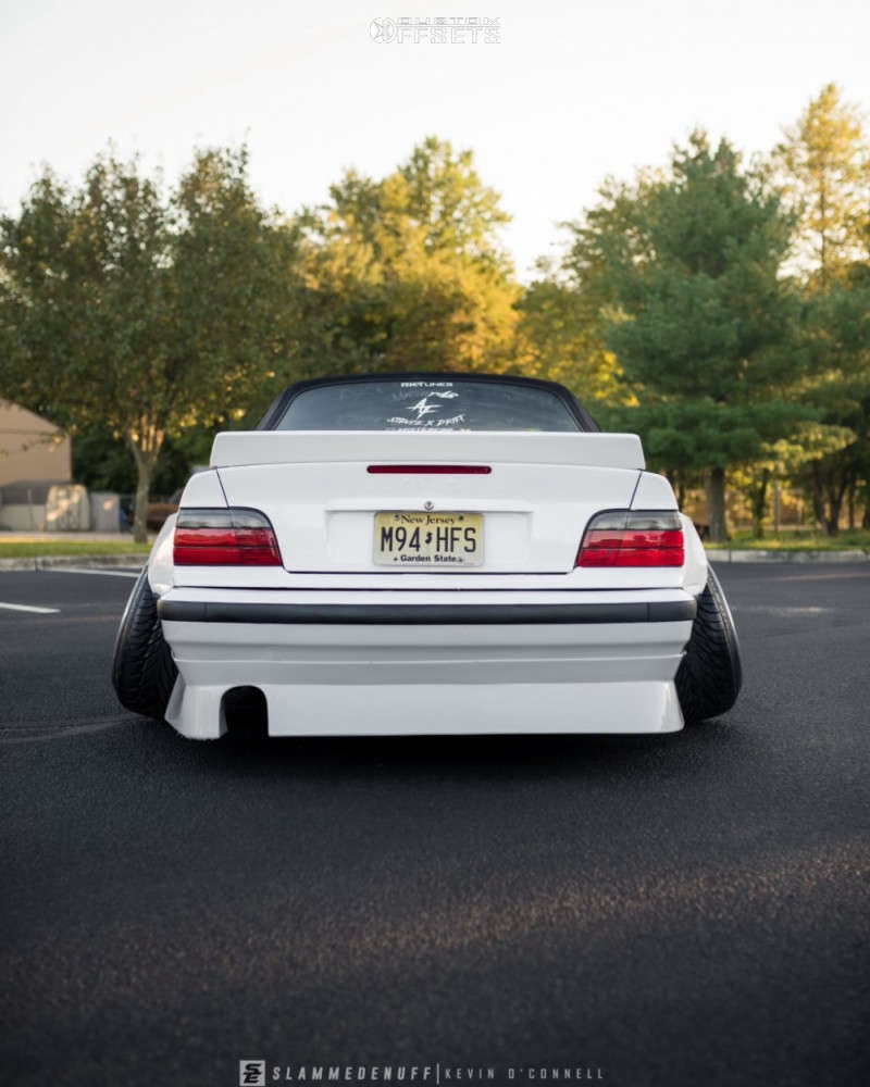 1997 BMW 328i with 18x11 -64 OZ Racing Breyton and 225/40R18 Federal ...