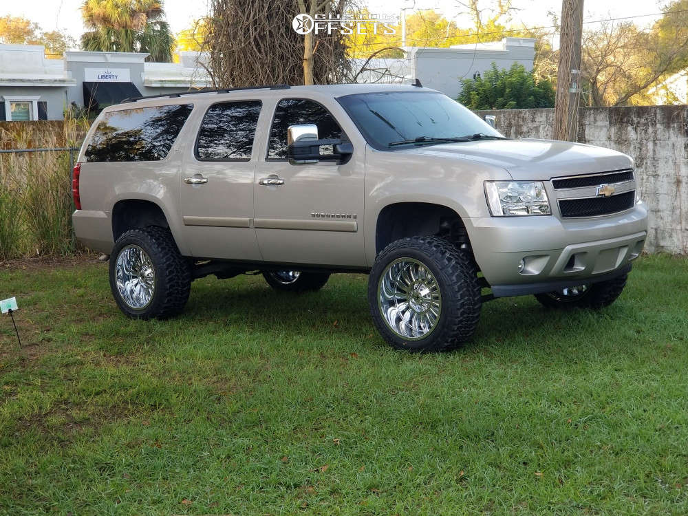 2008 Chevrolet Suburban with 22x12 -44 RBP 76r and 35/12.5R22 Kanati ...
