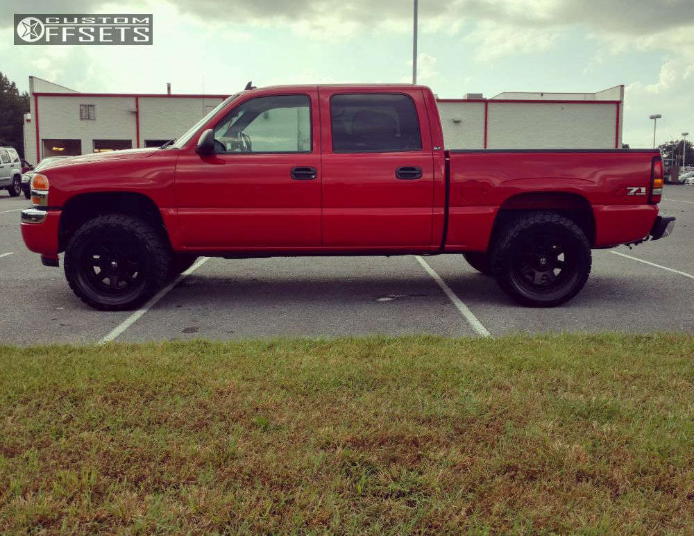 2006 GMC Sierra 1500 with 20x9 1 Fuel Summit and 315/50R20 General ...