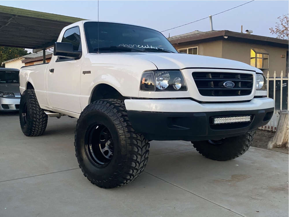 2001 Ford Ranger with 15x10 -44 Roadone Cavalry M/T and 33/12.5R15 Road ...