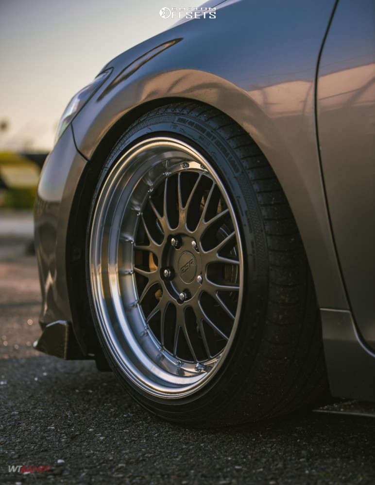 2015 Toyota Camry with 18x9.5 35 ESR Sr05 and 225/40R18 Accelera All ...