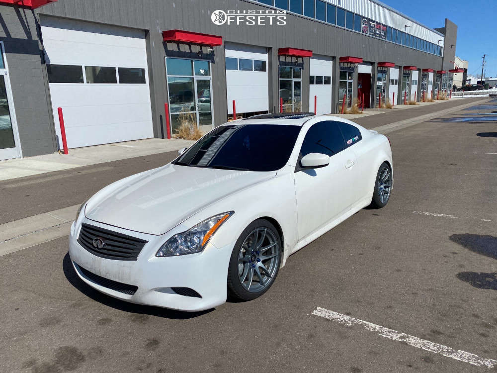 2009 INFINITI G37 with 18x9.5 35 MST Mt30 and 255/35R18 Continental ...