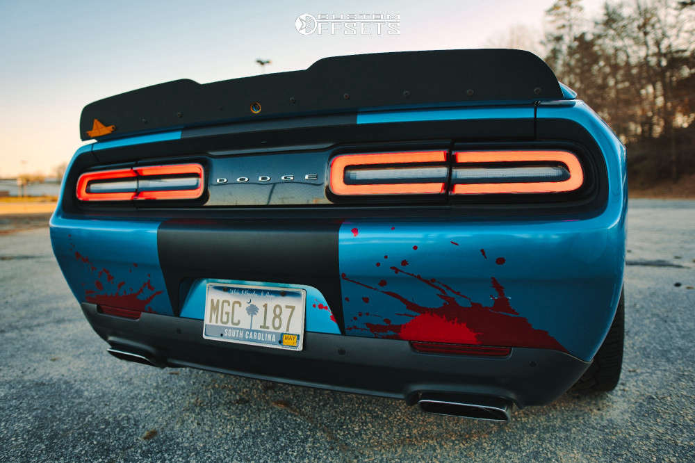 2015 Dodge Challenger with 20x9 15 Ferrada CM1 and 245/45R20 Atrezzo ...