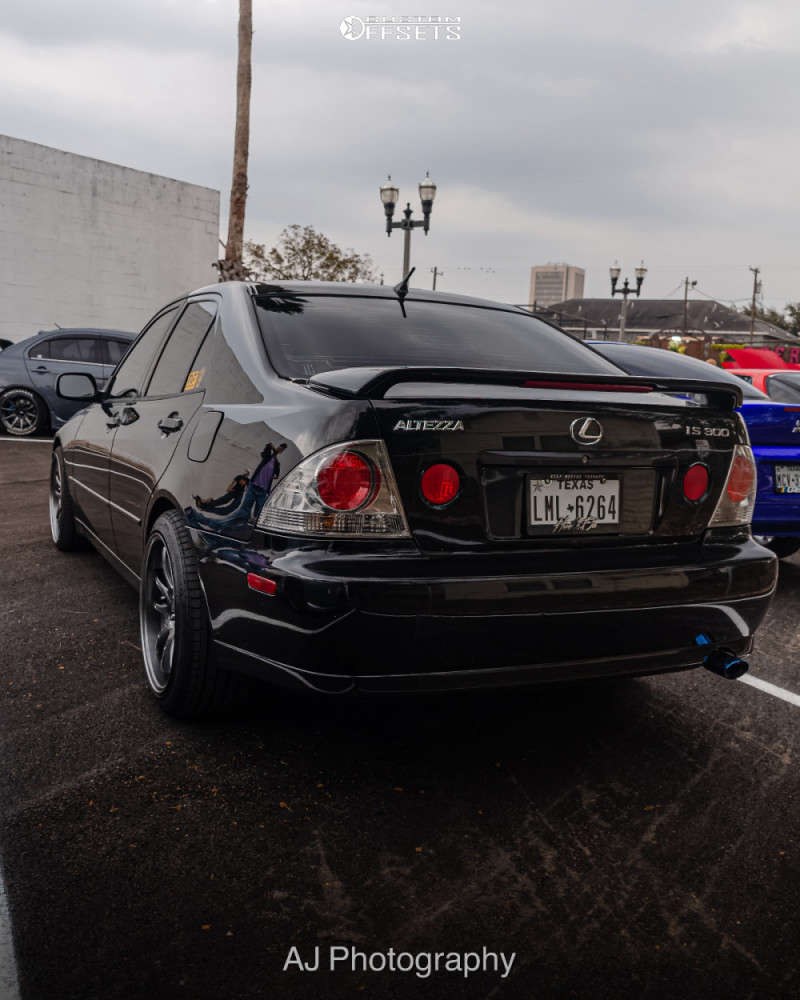 2001 Lexus IS300 with 18x8.5 35 Aodhan Ds02 and 235/30R18 Toyo Tires ...