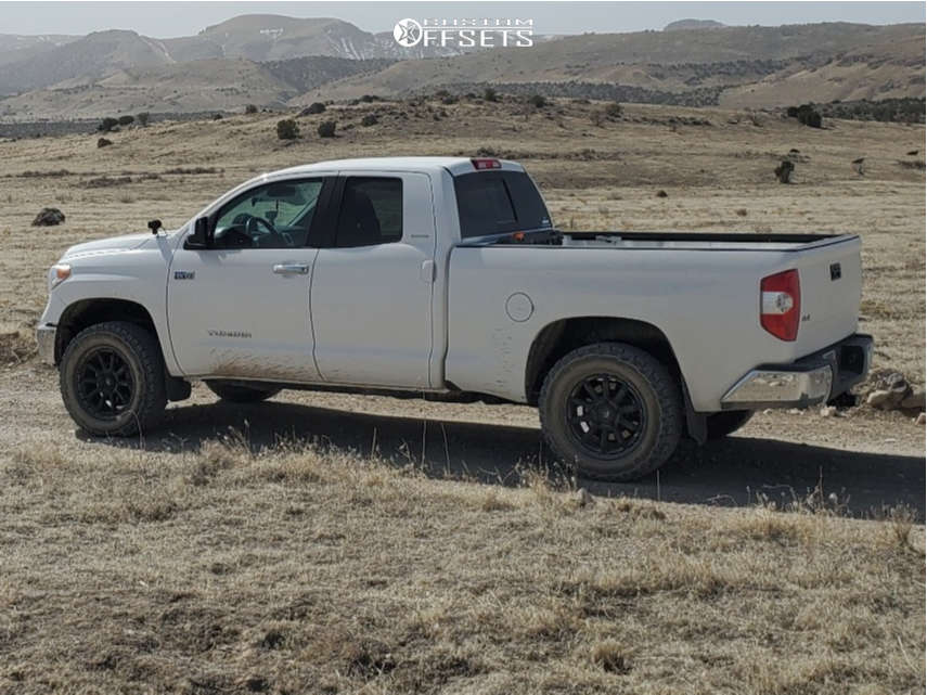 2017 Toyota Tundra with 20x9 20 Fuel Torque and 275/60R20 General ...