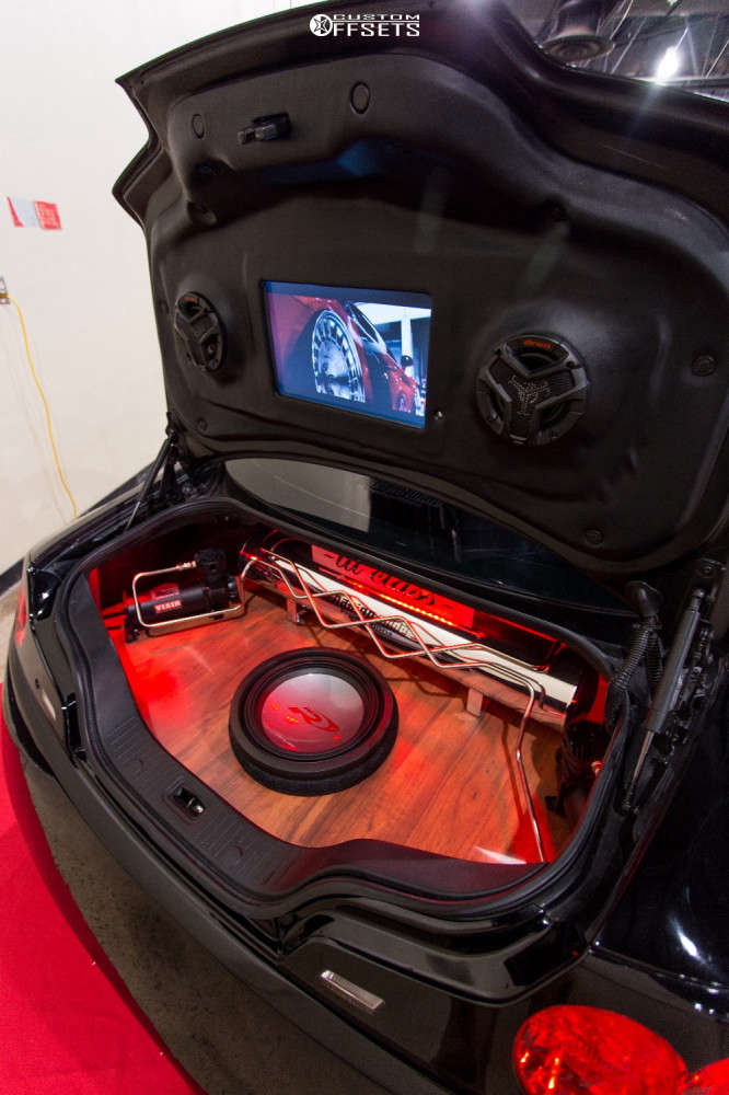 2006 INFINITI G35 with 19x11 10 GMR CH-7 and 255/35R19 Federal ...