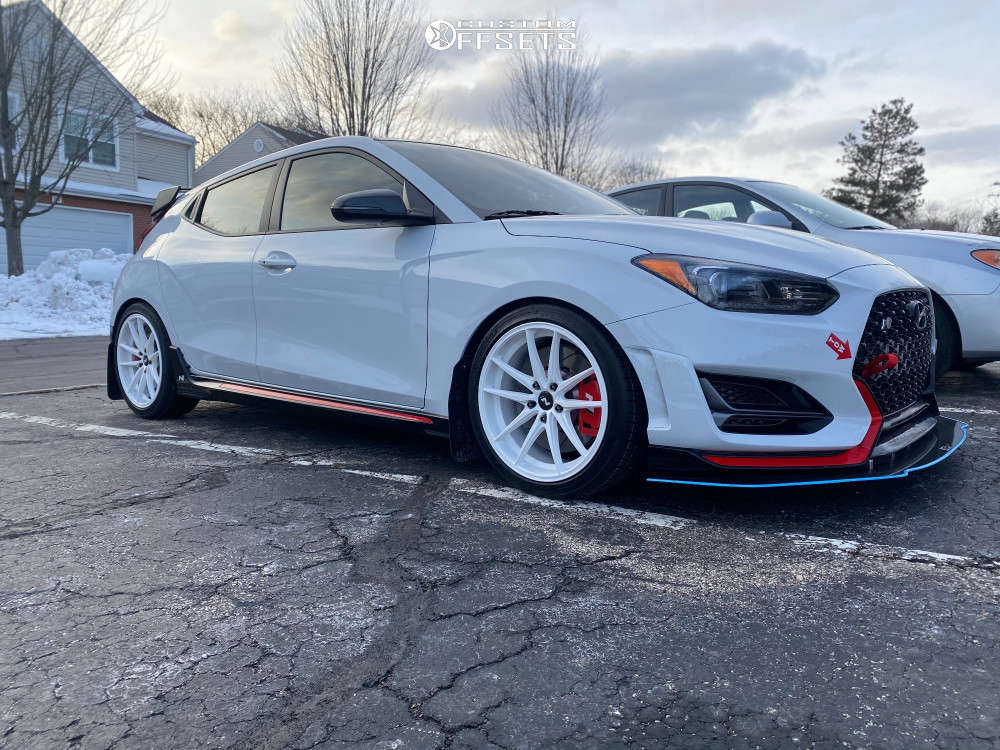 Konig Oversteer On Blue Car