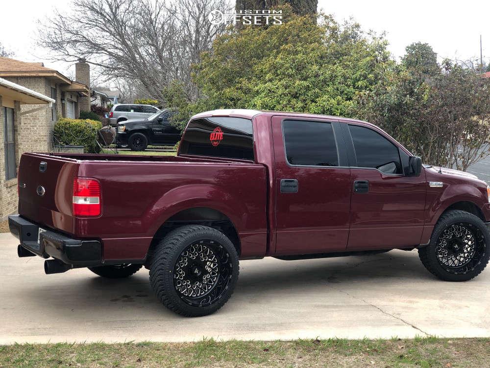 2005 Ford F-150 with 22x12 -51 Fittipaldi Offroad FTF10 and 305/45R22 ...
