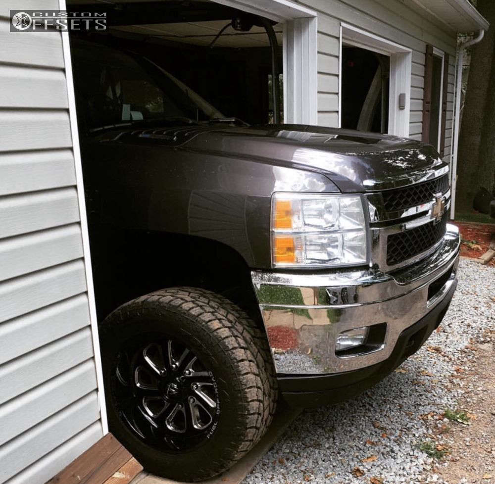 2011 Chevrolet Silverado 2500 HD with 20x10 -18 Fuel Flow and 305/55R20 ...