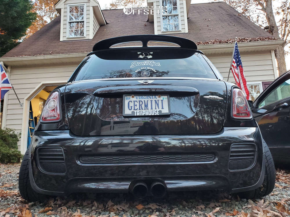 2009 Mini Cooper with 17x9.75 5 Blitz Technospeed Z1 and 215/40R17 ...