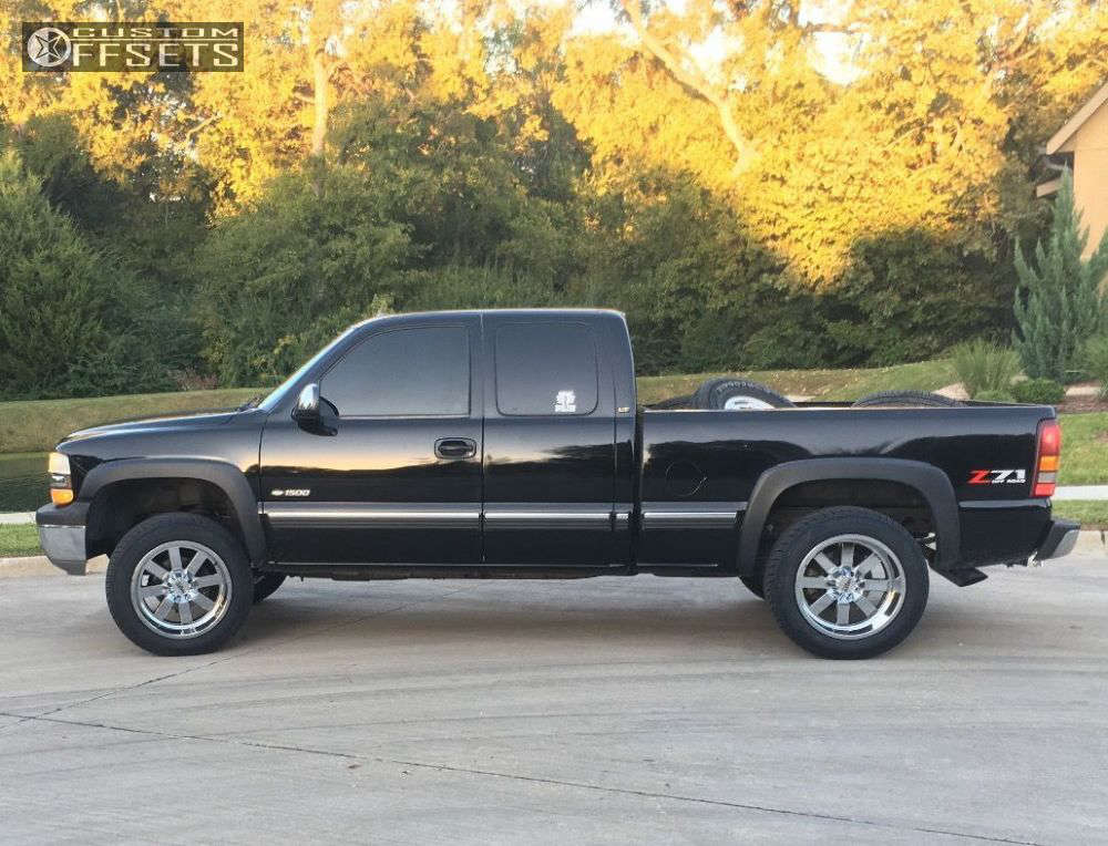2001 Chevrolet Silverado 1500 with 20x12 -44 Moto Metal MO962 and 275 ...