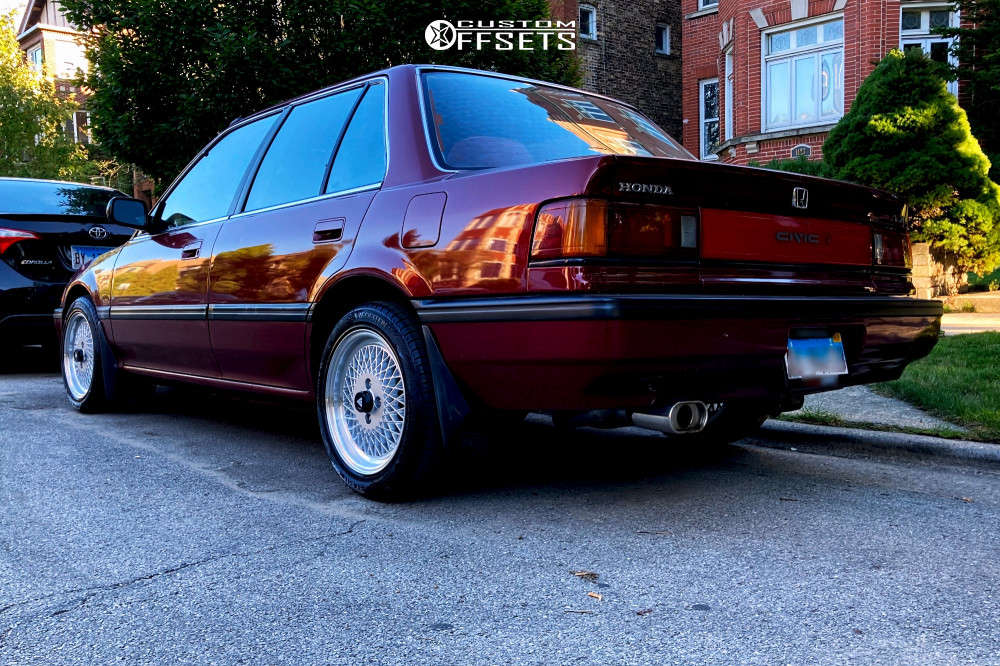 1989 Honda Civic with 15x7 38 Enkei 92 and 195/50R15 Vredestein Quatrac ...