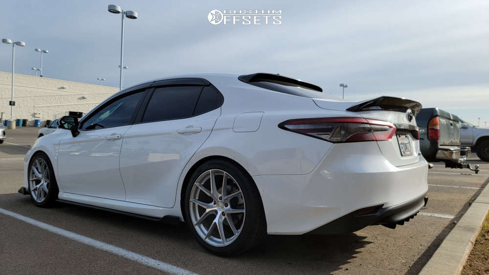 2019 Toyota Camry with 19x8.5 35 Aodhan Ls007 and 245/40R19 Land Golden ...