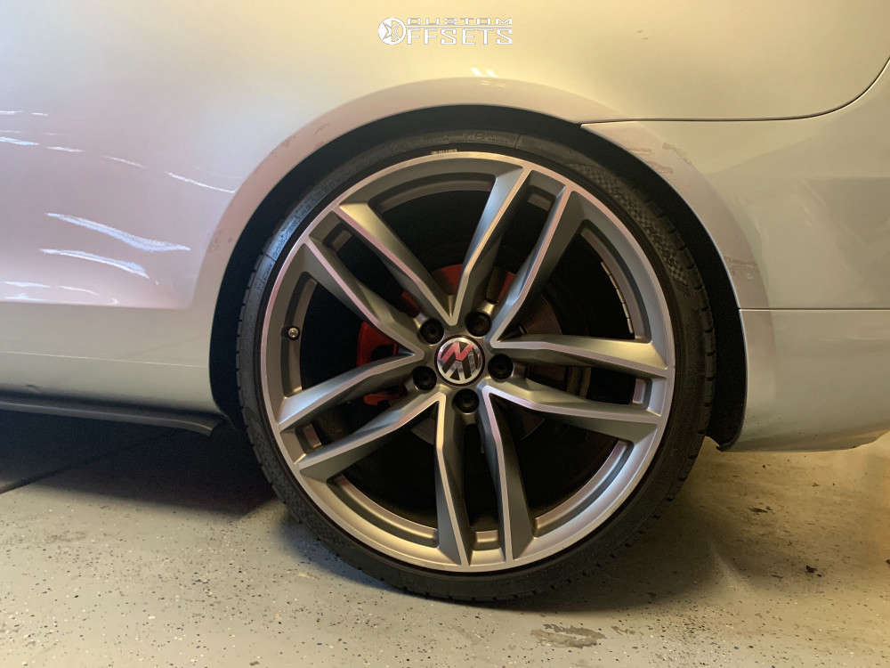 2008 Volkswagen Eos with 20x8.5 40 OEM Wheels Rotors and 225/35R20 ...