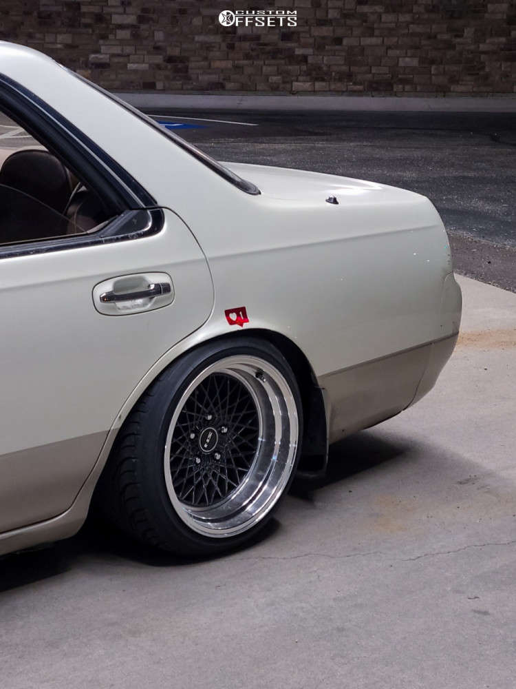 1993 Nissan Skyline R33 with 16x9.5 0 NS Div2 and 205/45R16 Federal ...