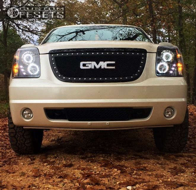 2012 GMC Yukon with 20x9 0 XD XD825 and 275/60R20 Kanati Trail Hog and ...