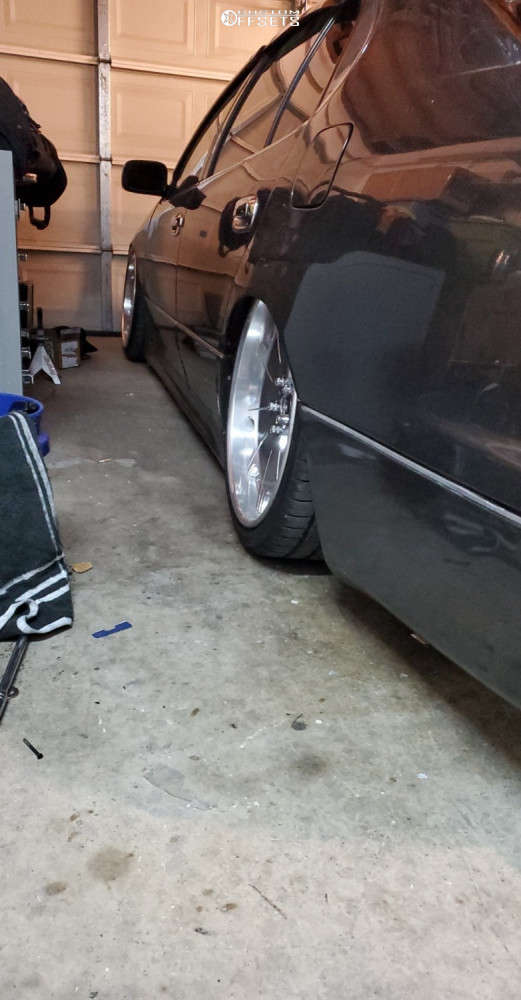 2000 Lexus GS300 with 20x9.5 39 Riverside Trafficstar Dtx and 235/35R20 ...