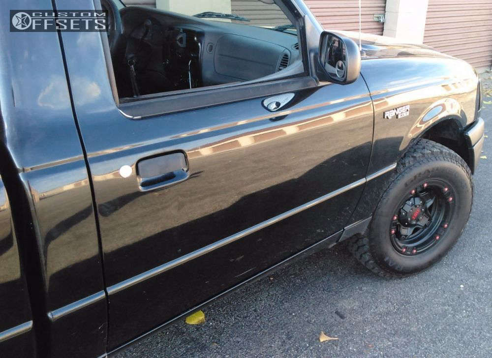 2004 Ford Ranger with 15x8 -13 Tuff T10 and 31/10.5R15 General Grabber ...