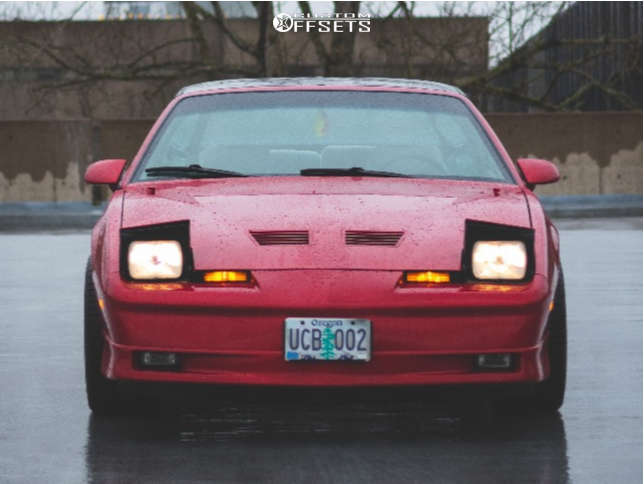 1986 Pontiac Firebird with 18x9.5 22 ESR Sr01 and 265/35R18 Michelin ...
