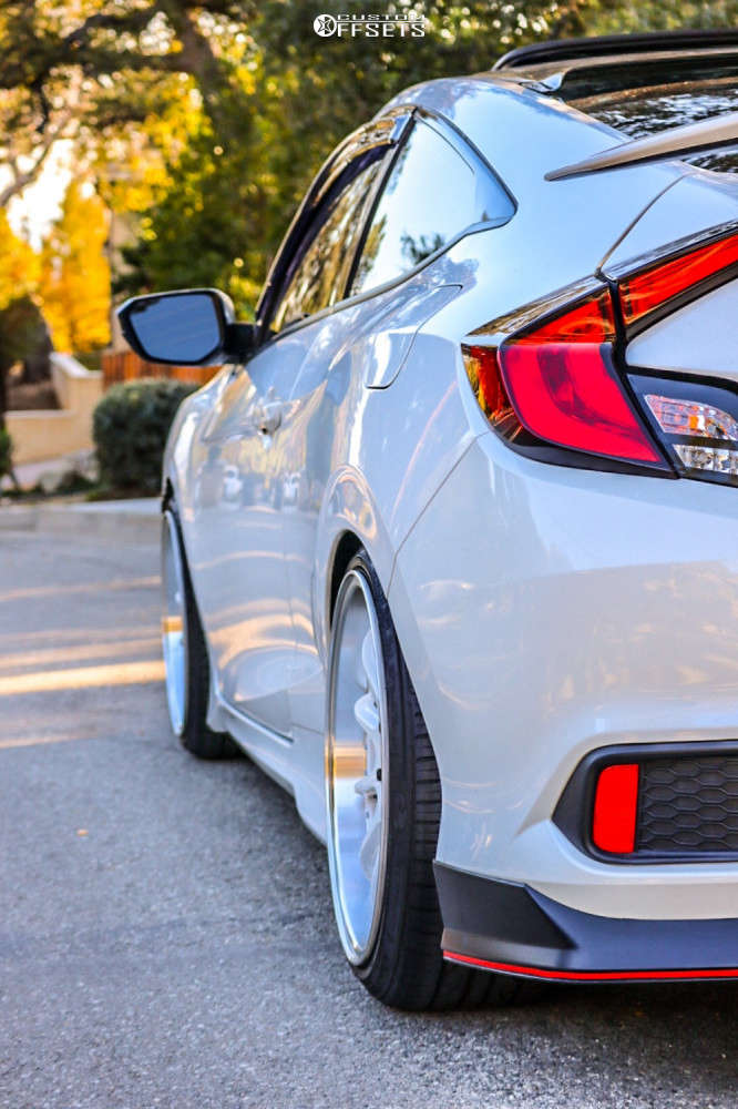 2018 Honda Civic with 18x9.5 35 ESR Cs12 and 215/40R18 Lionhart All ...