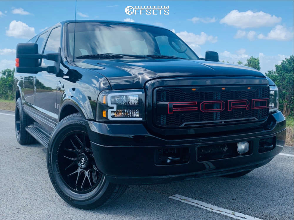 2003 Ford Excursion with 20x10 -25 Motiv Offroad Magnus and 275/65R20 ...