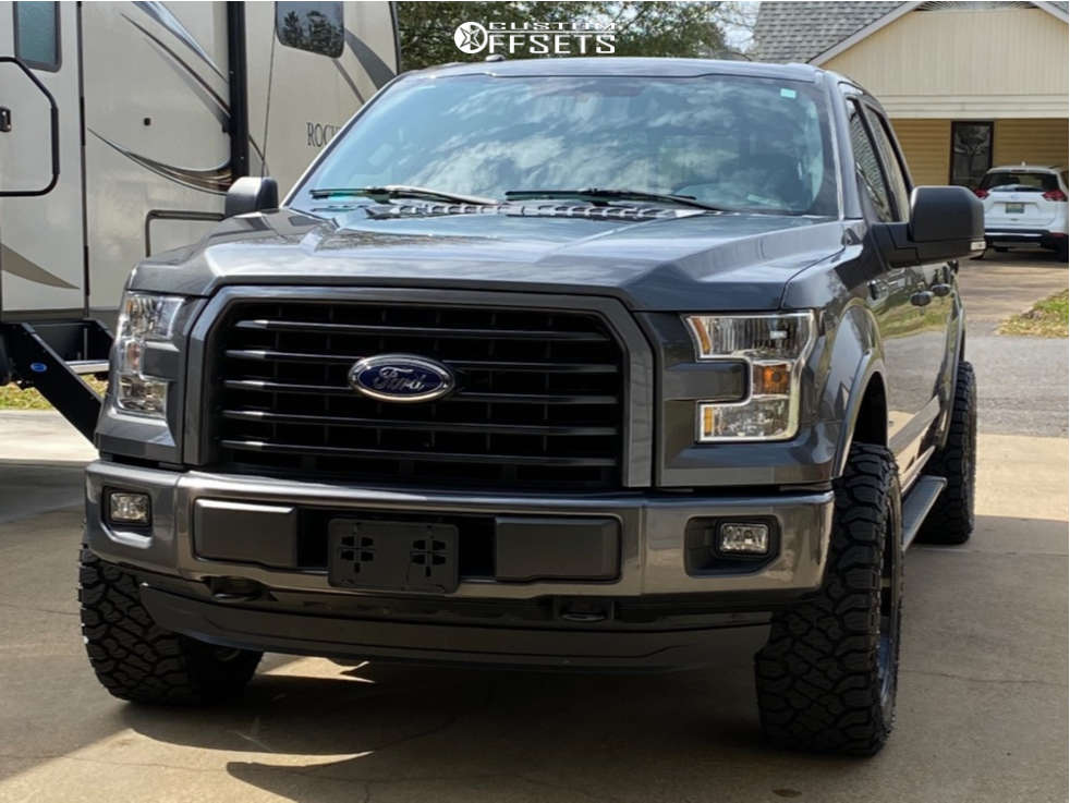 2016 Ford F-150 with 20x10 -25 Vision Spyder and 33/12.5R20 Kenda ...