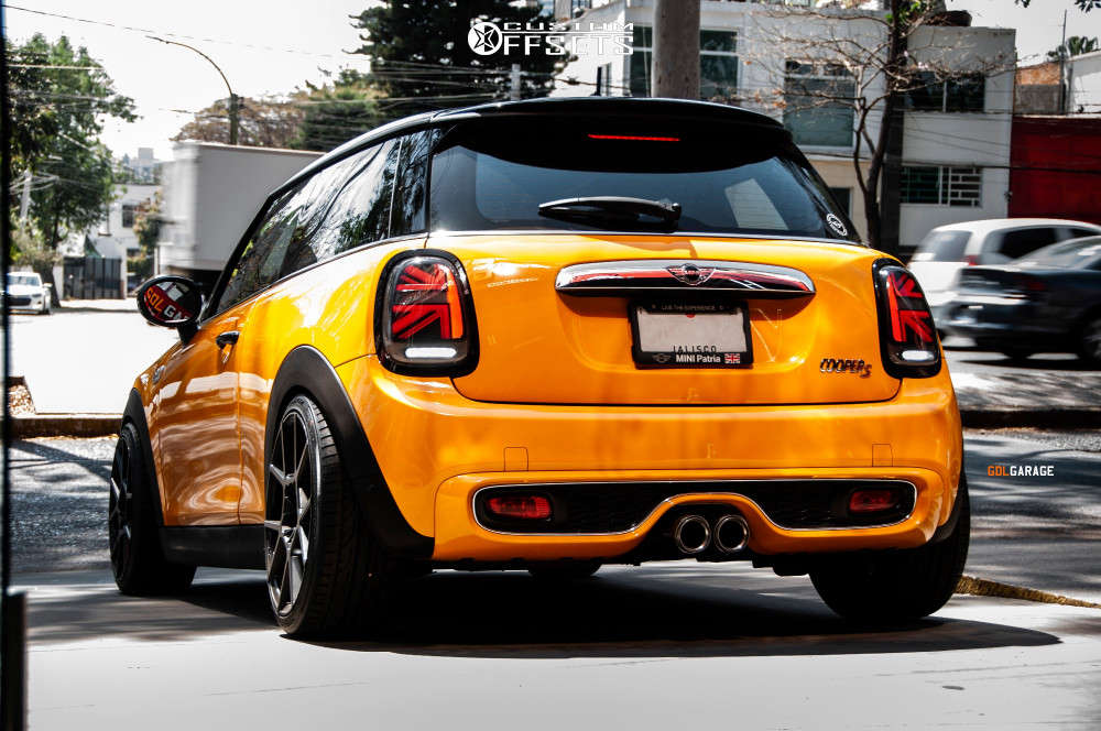 2017 Mini Cooper with 18x8 33 Rotiform Kps and 215/40R18 Hankook Ventus ...