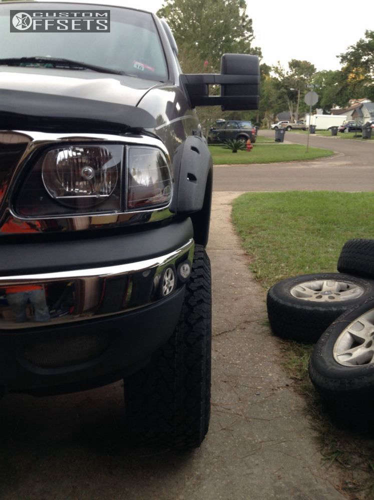 2001 Ford F-150 with 17x9 Monster Offroad M03 and 35/12.5R17 General ...
