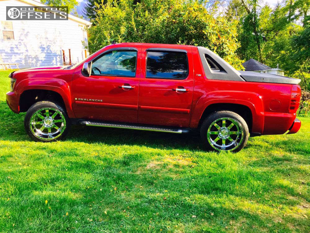 2007 Chevrolet Avalanche with 22x12 -44 Gear Off-Road 726 and 305/40R22 ...