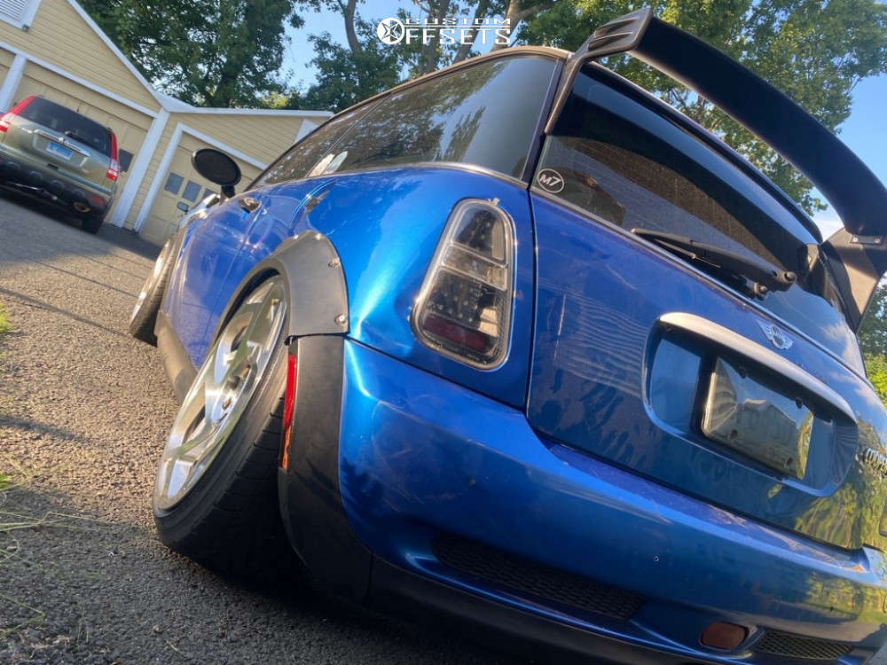 2006 Mini Cooper with 17x8.5 15 JNC Jnc047 and 215/40R17 Toyo Tires ...