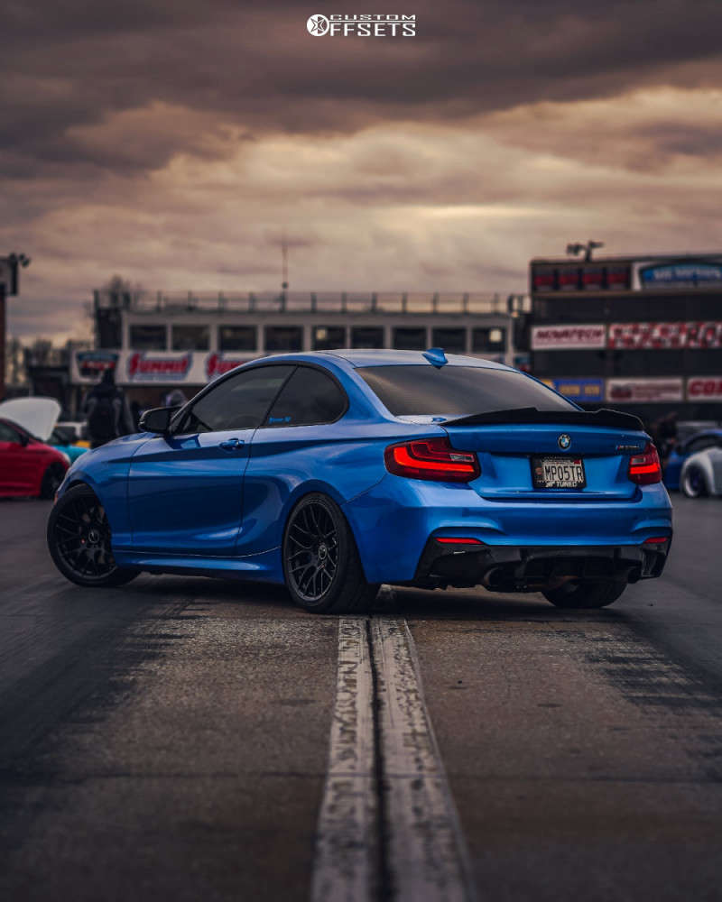 2016 BMW M235i with 18x8.5 35 Avant Garde M359 and 225/40R18 Hankook ...
