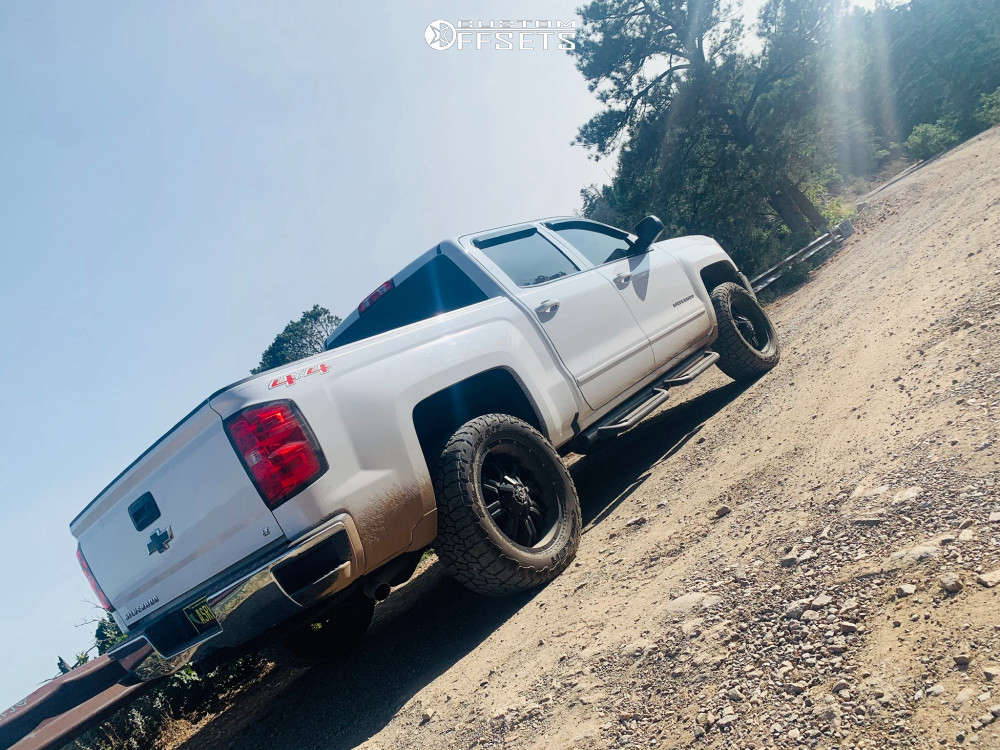 2017 Chevrolet Silverado 1500 with 20x12 -40 American Force Afw11 and ...