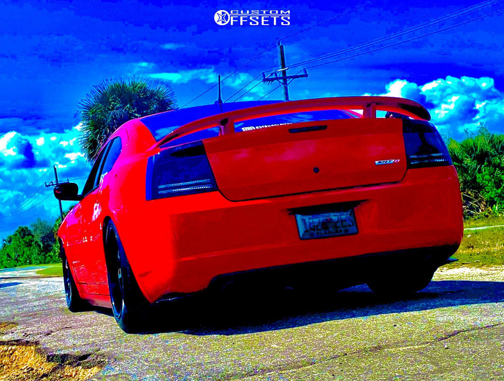 2008 Dodge Charger with 20x9 18 Niche Vice and 235/40R20 Atturo Az600 ...