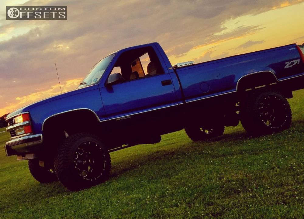 1997 Chevrolet K1500 with 20x14 -76 Scorpion Sc10 and 35/12.5R20 Atturo Trail Blade Xt and ...