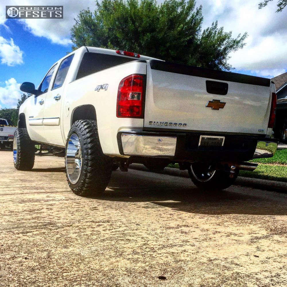 2012 Chevrolet Silverado 1500 with 22x12 -44 RBP Glock and 35/12.5R22 ...