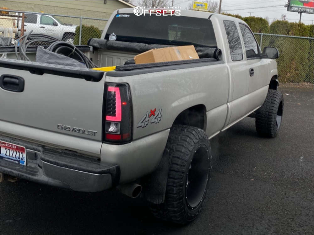 2004 Chevrolet Silverado 1500 with 20x12 -57 Vision Spyder and 33/12 ...
