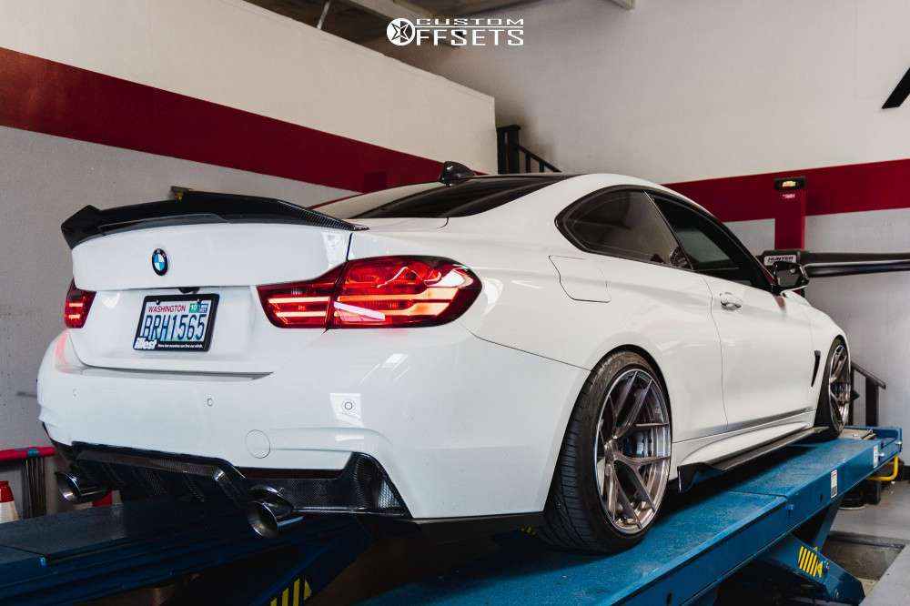 2017 BMW 440i with 19x9.5 32 BC Forged Hcs21s and 225/40R19 Nitto ...