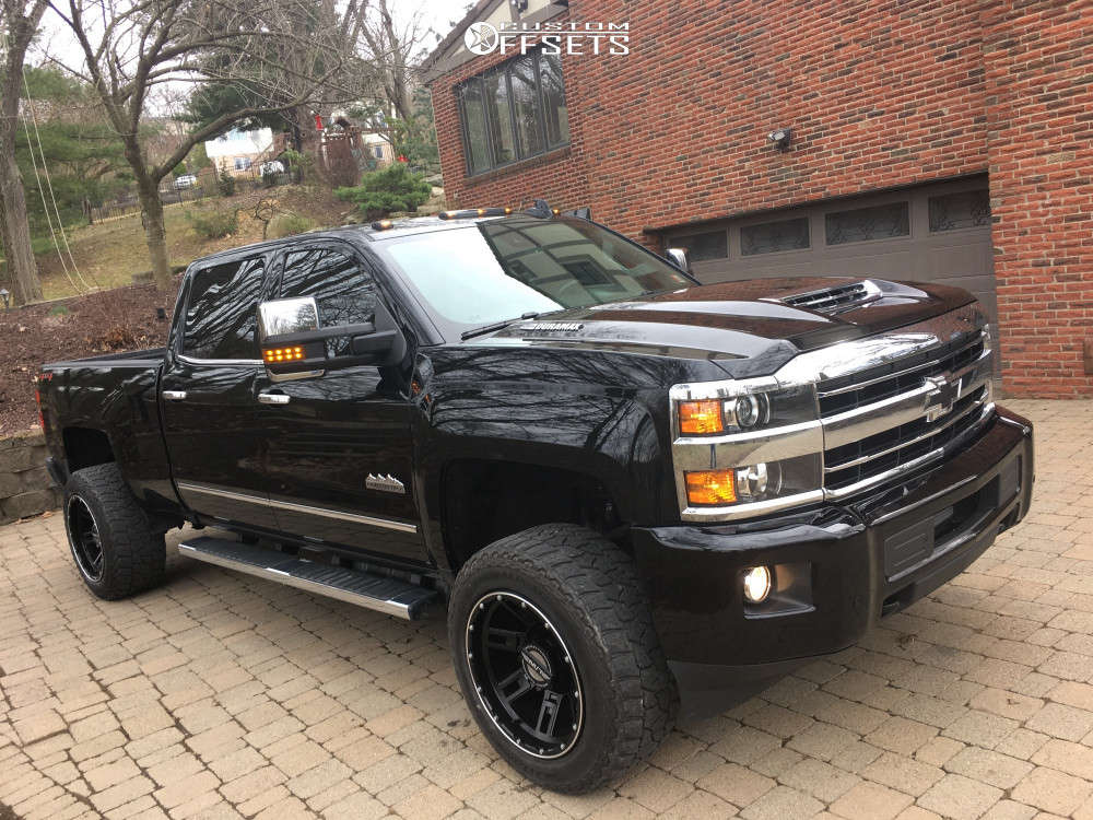 2018 Chevrolet Silverado 2500 HD with 20x12 -44 Mickey Thompson ...