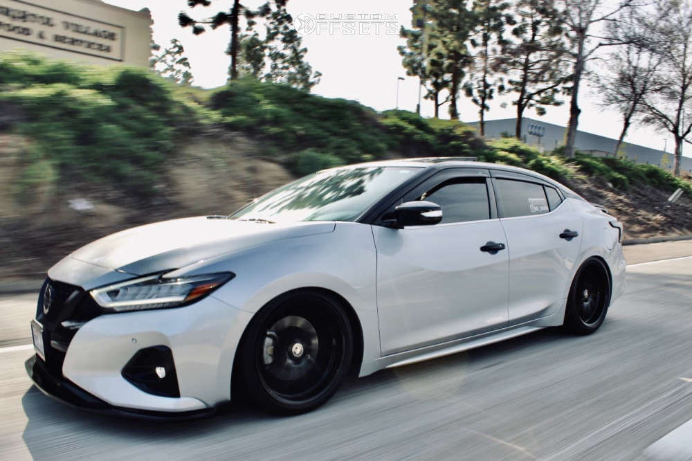 2019 Nissan Maxima with 19x9.5 34 Forgestar F10d and 245/35R19 ...