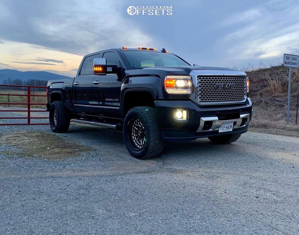 2016 GMC Sierra 2500 HD with 20x10 -19 Hostile Reaper and 295/55R20 ...