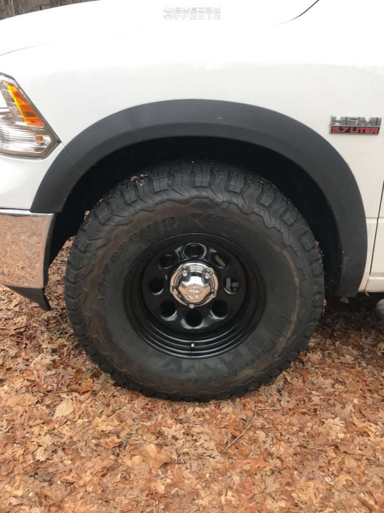 2019 Ram 1500 Classic with 17x8 -12 Vision Soft 8 and 315/70R17 ...