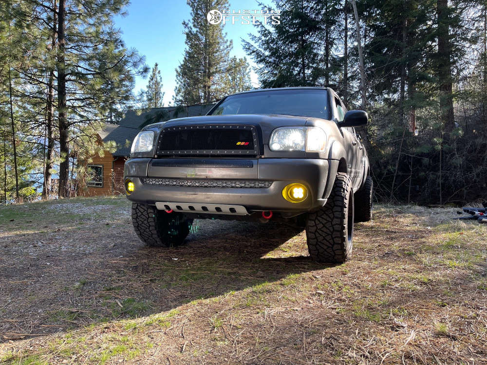 2006 Toyota Tundra with 20x12 -44 Hostile H108 and 33/12.5R20 Nitto Ridge Grappler and Leveling ...
