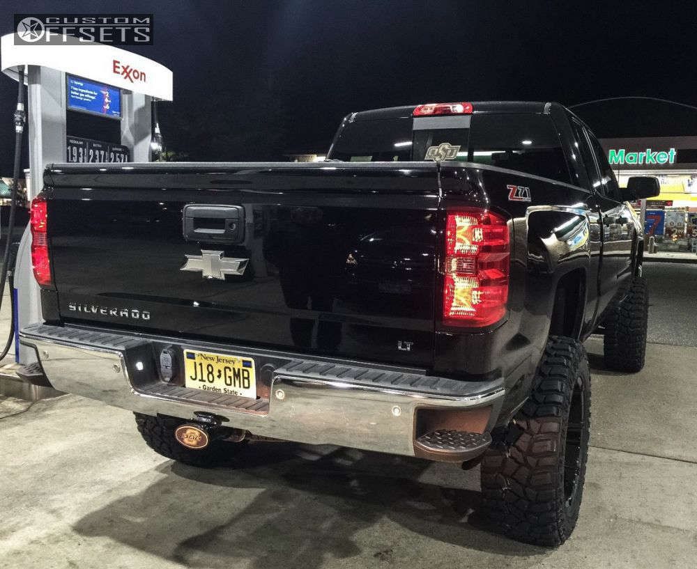 2014 Chevrolet Silverado 1500 with 20x10 -24 Fuel Coupler and 35/12 ...