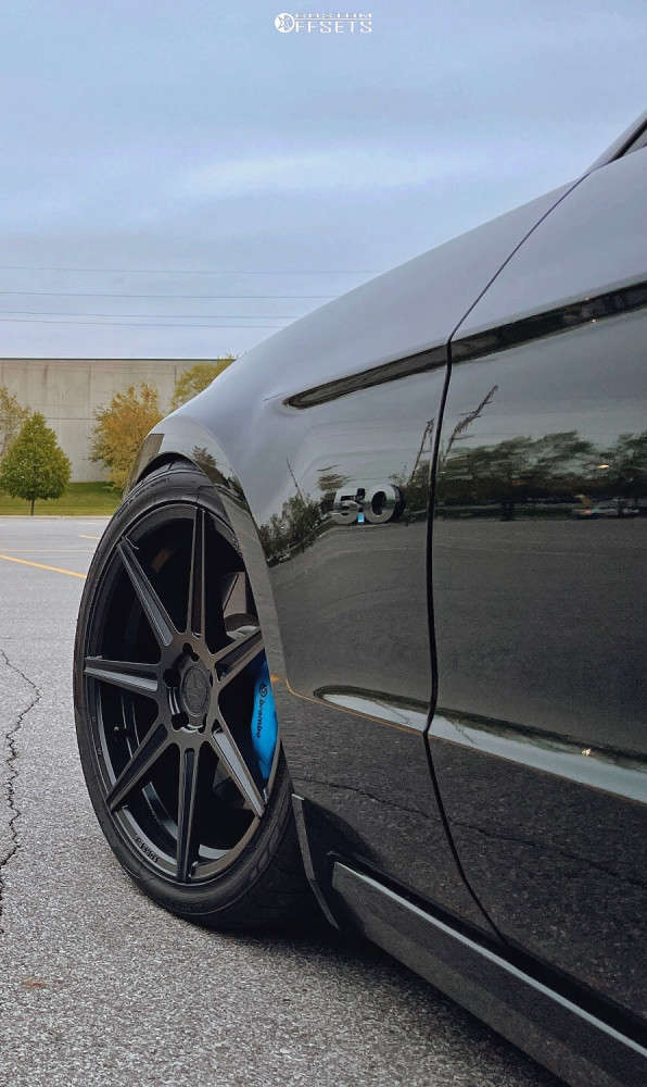 2014 Ford Mustang with 20x9 25 Ferrada F8-fr7 and 265/35R20 Nitto Nt555 ...