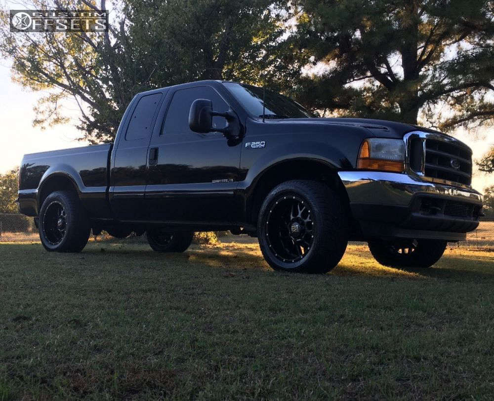 2001 Ford F-250 Super Duty with 20x10 -24 XD XD820 and 305/50R20 Toyo ...