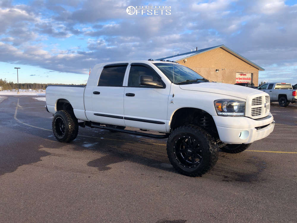 2006 Dodge Ram 3500 with 20x12 -44 Moto Metal Mo962 and 37/12.5R20 ...