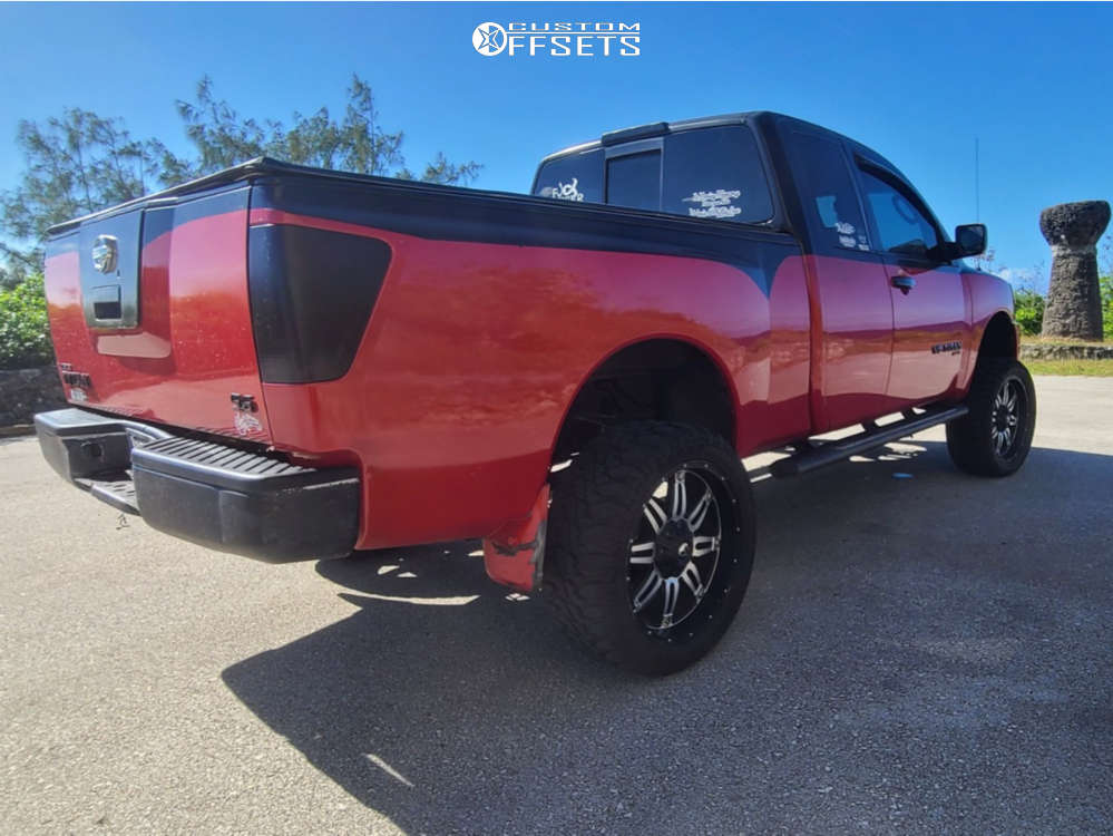 2007 Nissan Titan with 22x10 -24 Fuel Hostage and 33/12.5R22 Renegade ...